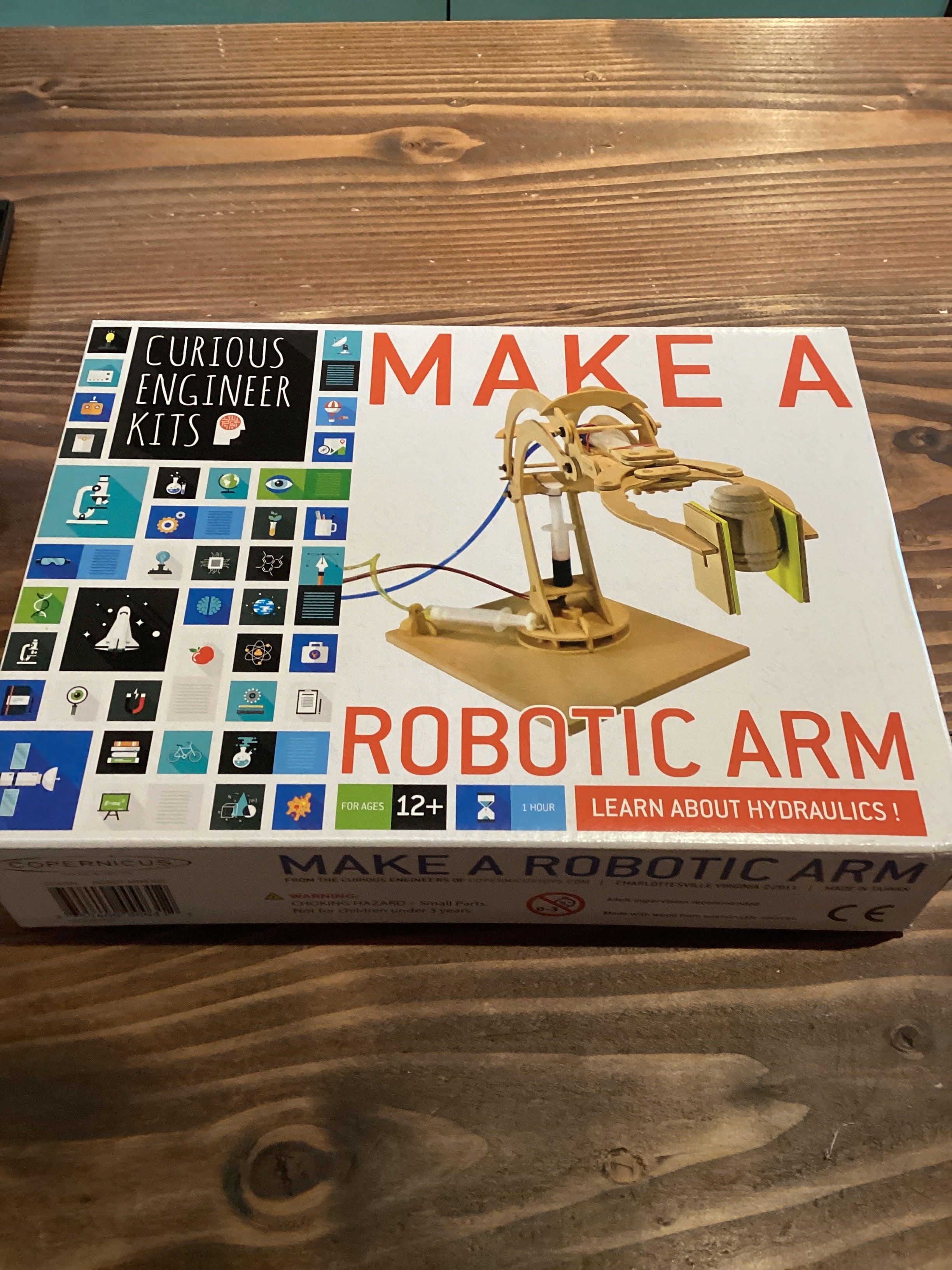 Copernicus Toys - Robotic Arm – Flyby Provisions