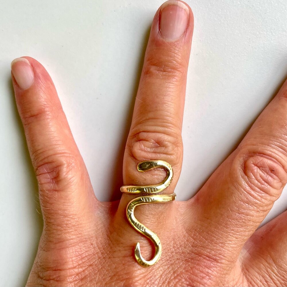 Chela Gurnee - Brass Snake Ring – Flyby Provisions